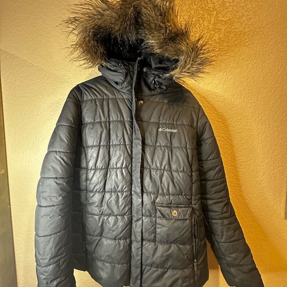 Columbia | Jackets & Coats | Columbia Black Puffer Jacket With Faux Fur ...